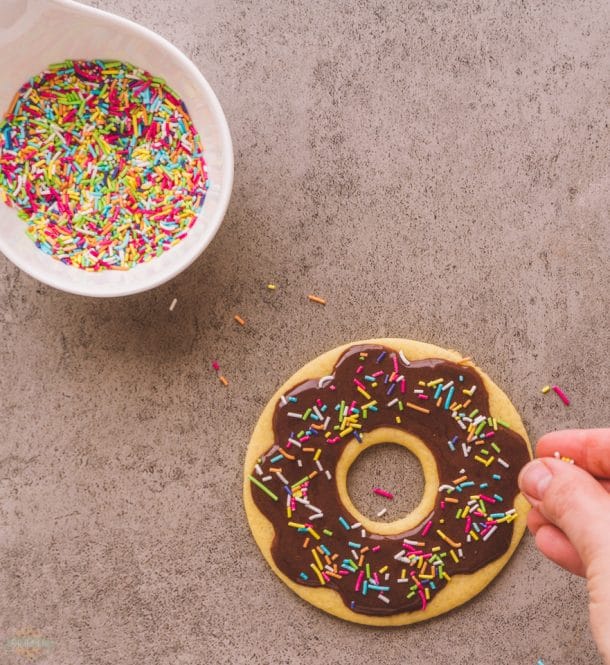 CHOCOLATE GLAZED DONUT COOKIES - Family Cookie Recipes