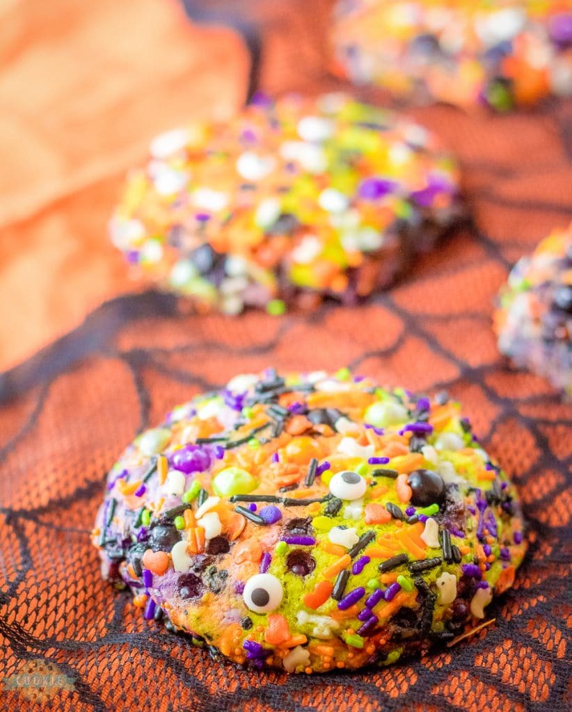 HALLOWEEN SPRINKLE COOKIES - Family Cookie Recipes