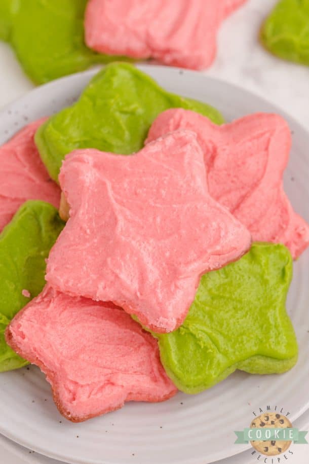 CHRISTMAS JELLO SUGAR COOKIES - Family Cookie Recipes