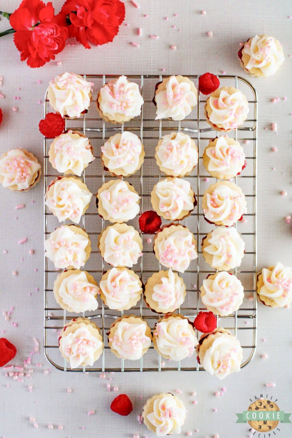 EMPIRE COOKIES - Family Cookie Recipes