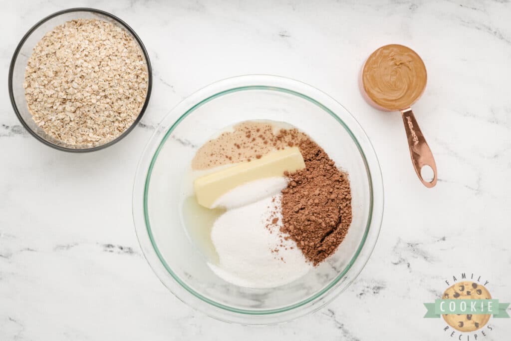 MICROWAVE NO-BAKE COOKIES - Family Cookie Recipes