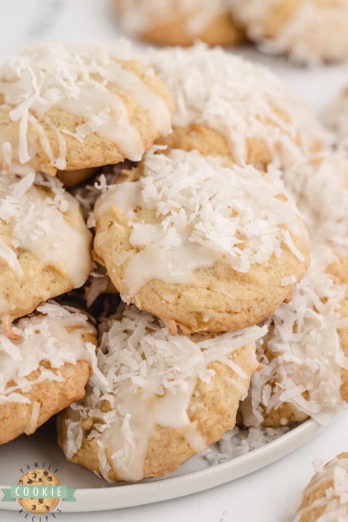 PINA COLADA COOKIES - Family Cookie Recipes